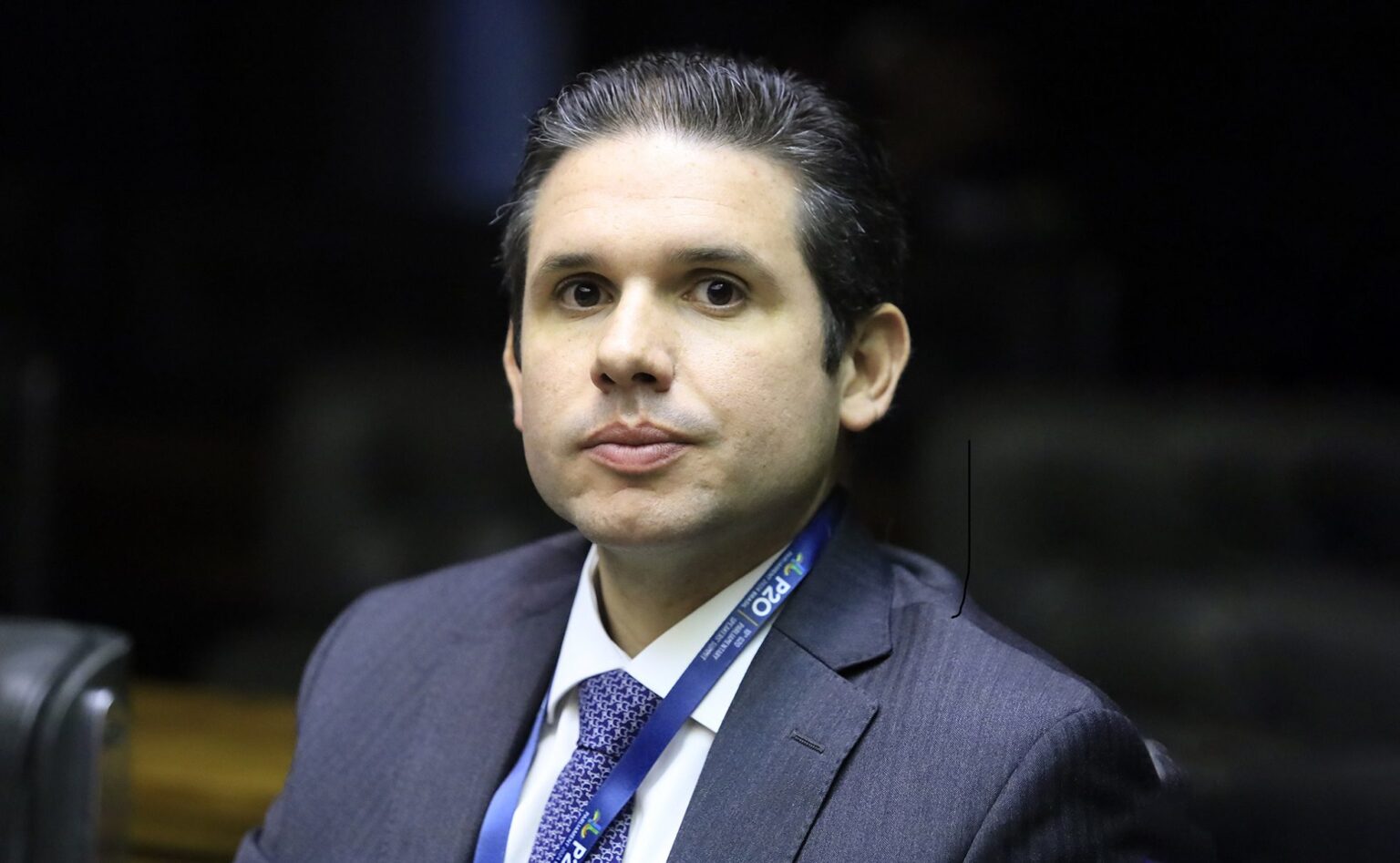 Hugo Motta admite viagem em jato de Daniel Vorcaro e hospedagem paga ...